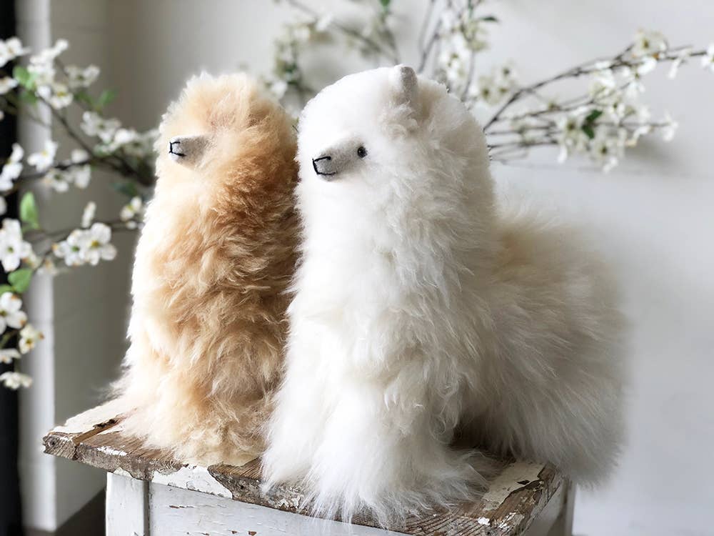 Alpaca Stuffed Animal - Alpaca – BUTIK modern general